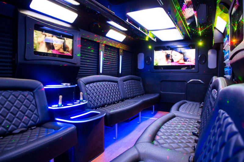 World’s Most Luxurious Party Bus Limousines